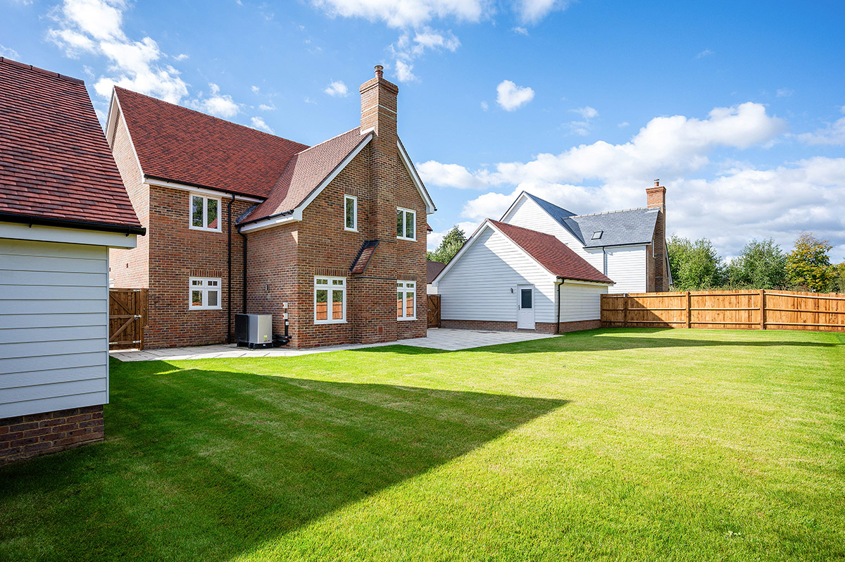 New Family Homes in Staple, Kent at Summerfield Nurseries | Elivia Homes